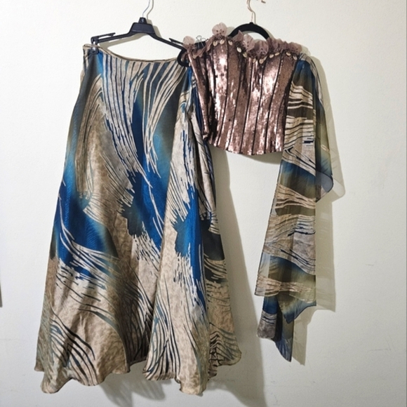 roma high class | Dresses | Roma High Class Two Piece Gown | Poshmark